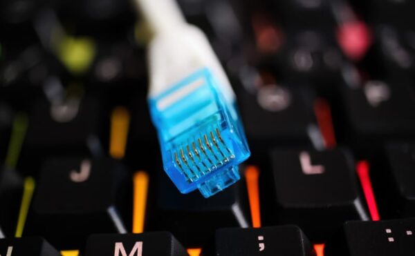 Cloud Telephone Systems | VoIP Telephony | Shine Networks